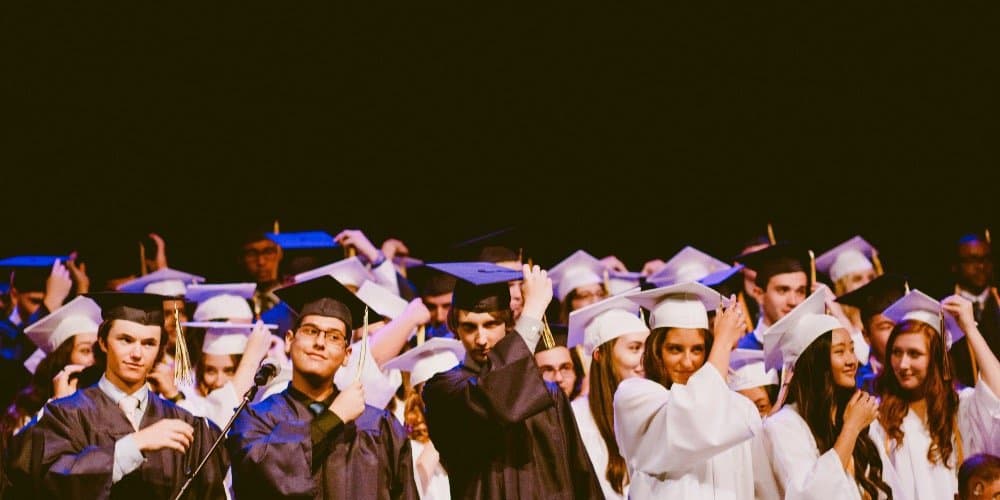 TOP 7 Online Business Ideas For College Students